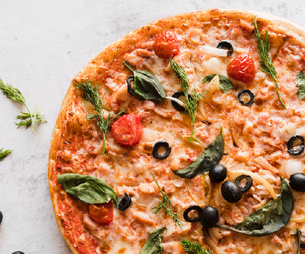 Treber Pizza mit Oliven & Tomaten - Beer & Food - Kraftbier0711